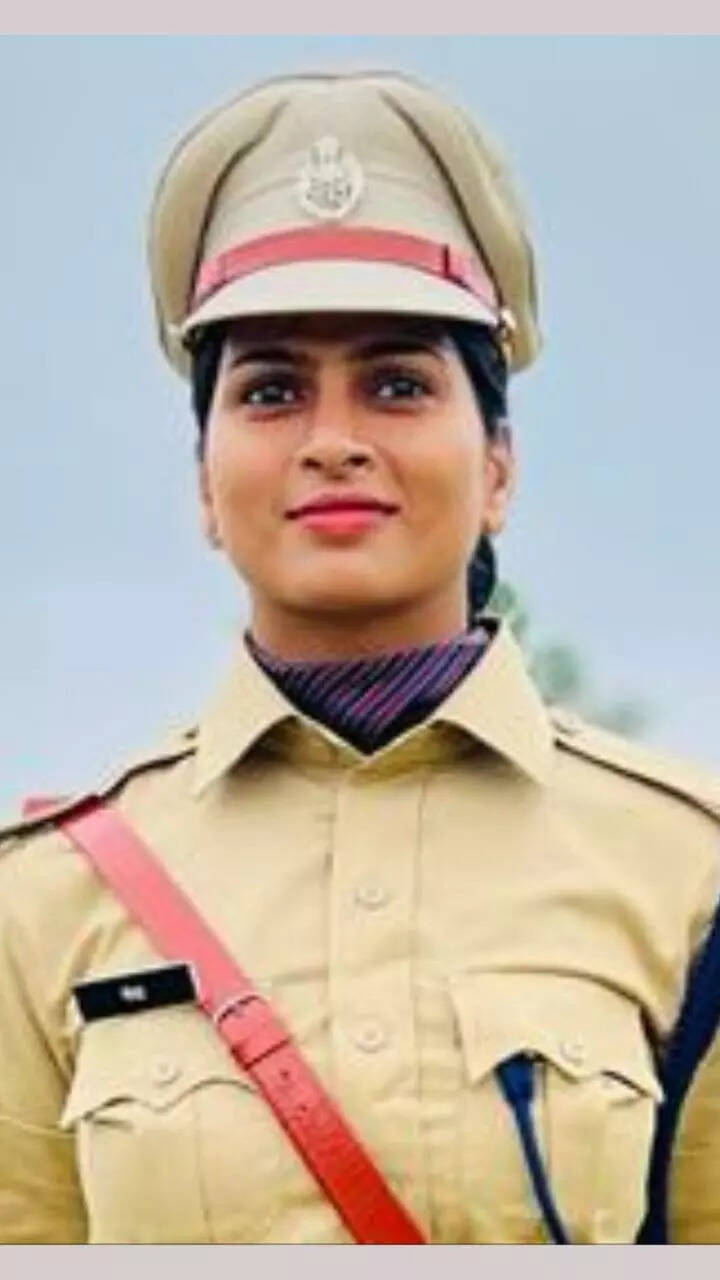 Megha Goyal's Instagram, Twitter & Facebook on IDCrawl