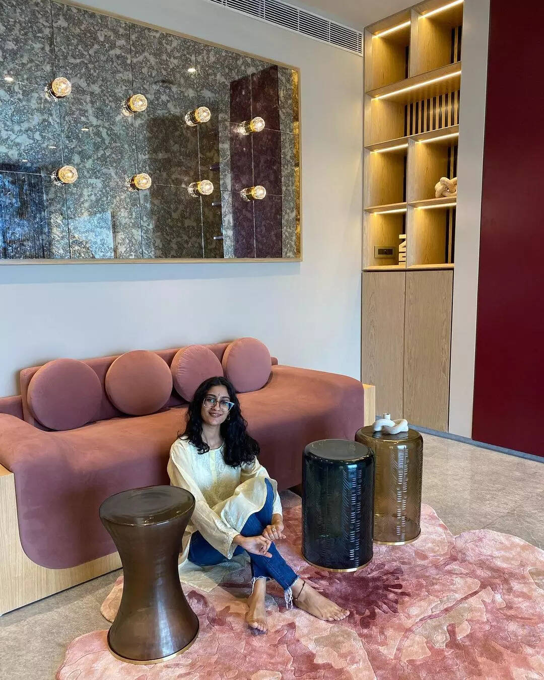 Sushmita Sen House: मुंबई के इस आलीशान घर में मम्मी- पापा के साथ शिफ्ट ...