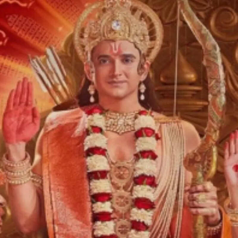 पर्दे पर भगवान राम बनकर सोने के सिंहासन पर बैठे ये स्टार्स, रातों-रात ...