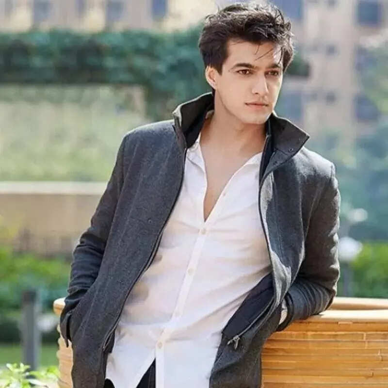 Valentine's Day Special: TV के इन स्टार्स की जिंदगी में नहीं आया प्यार नाम का पंछी, आज तक सुनी ...