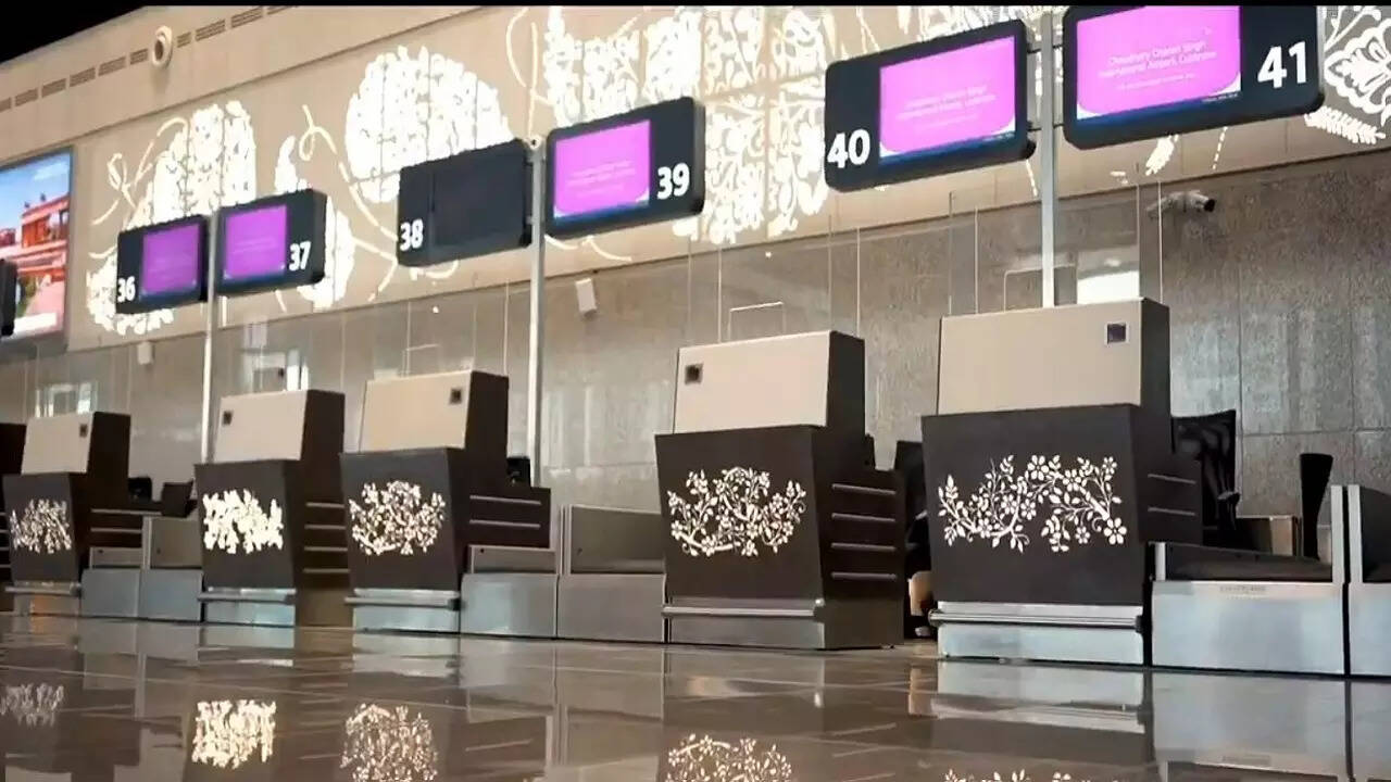 Lucknow Airport: अद्भुत है लखनऊ एयरपोर्ट का टर्मिनल-3, आधुनिक सुविधा से ...