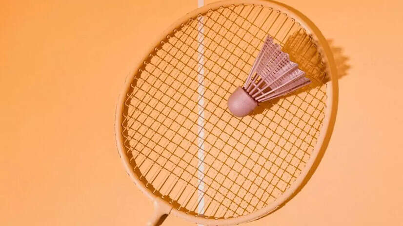 Buying Guide: 10 Tips To Buy The Best Badminton Racket