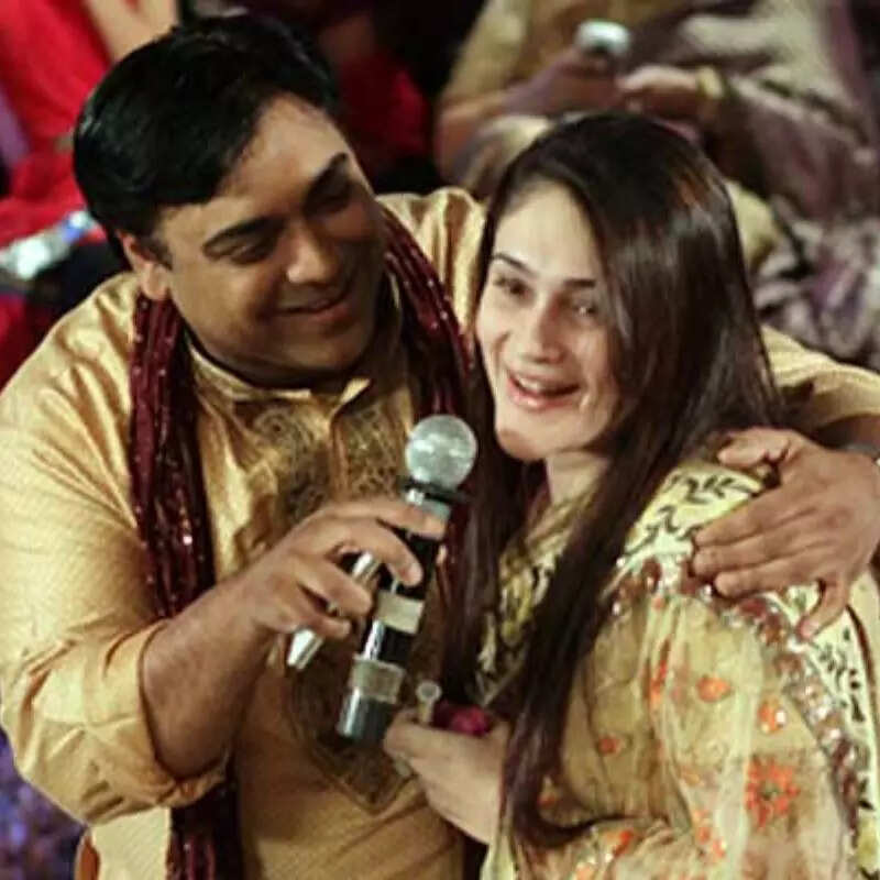 ऑनस्क्रीन बेटे को ही दिल दे बैठीं ये हसीनाएं, रिश्तों की मर्यादा भूल ...