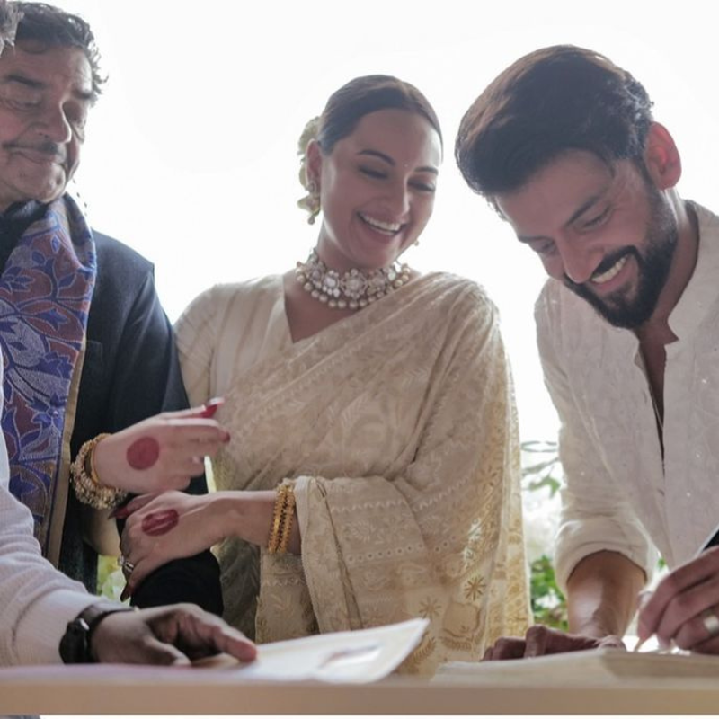 Sonakshi- Zaheer wedding Pics: पापा Shatrughan Sinha का हाथ थाम पिया के ...