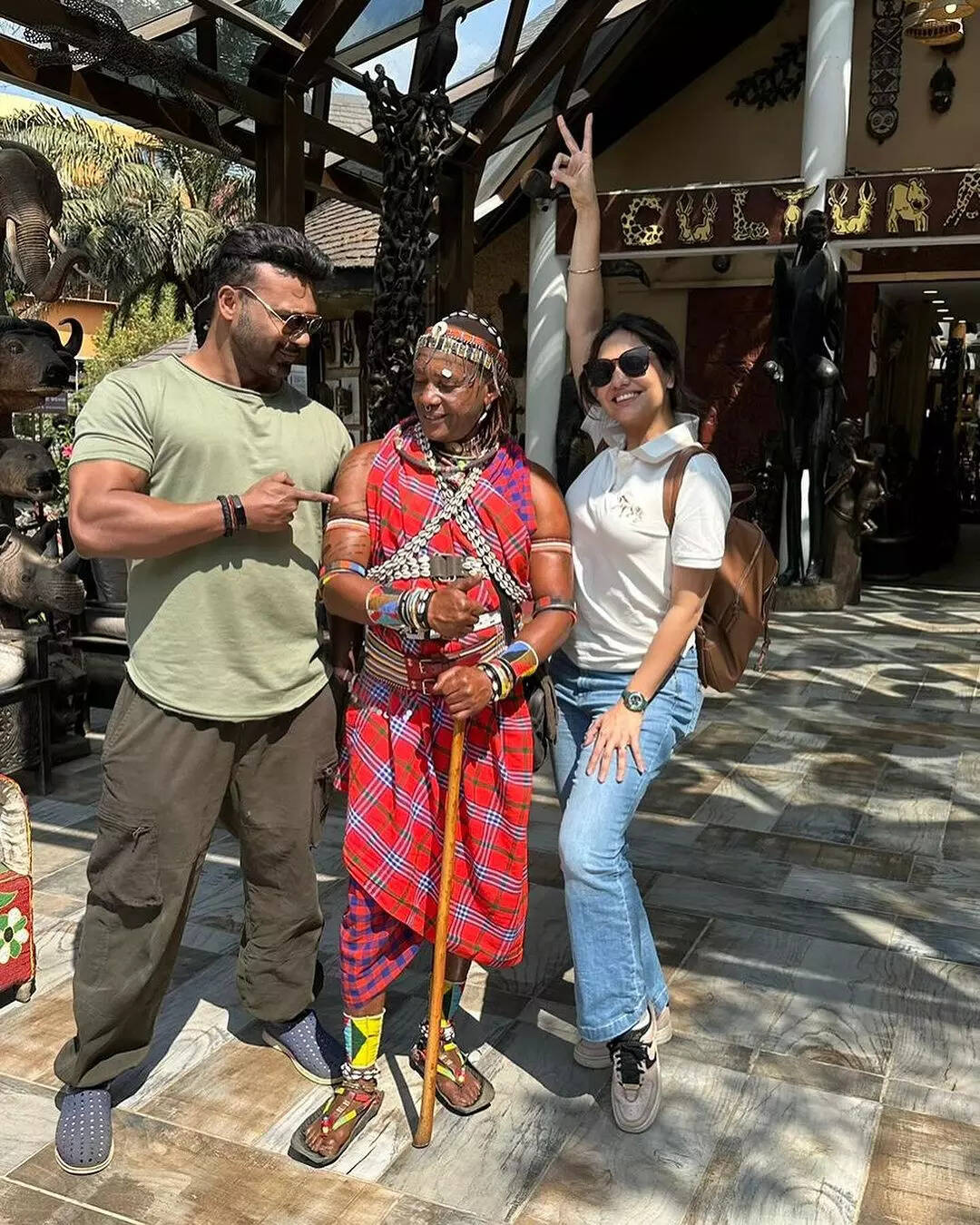 Divya Agarwal को शादी के 6 महीने बाद मिला हनीमून का वक्त, पति अपूर्व ...