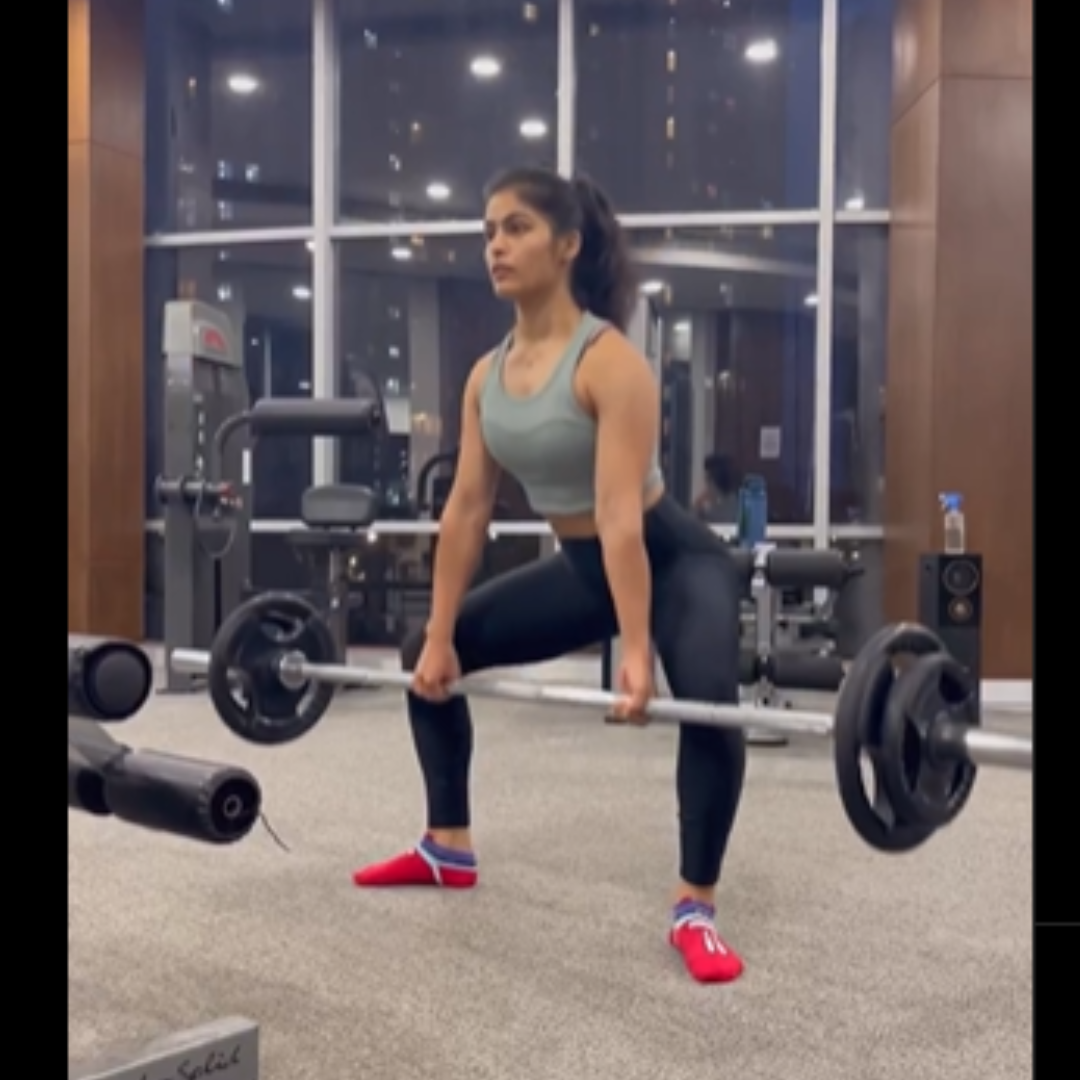 देसी खाणा खाकर ओलंपिक में पदक जीत लाई हरियाणा की छोरी, देखें बाज की नजर ...