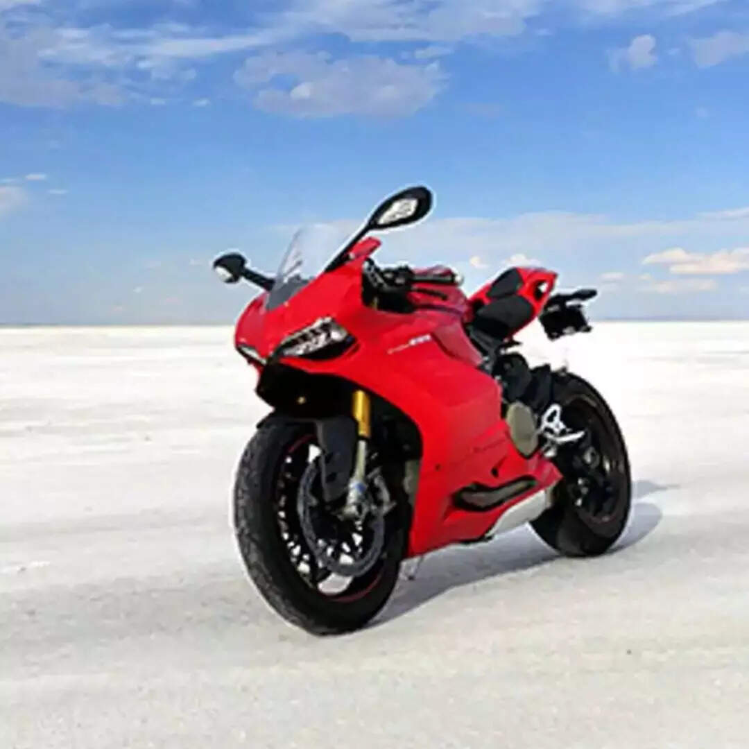 Checkout Worlds Fastest Bikes Kawasaki Ninja H2R Is Not On Top