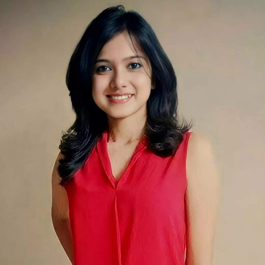 Meet IAS Ananya Das who secured AIR 16 in UPSC first Attempt Faced ...
