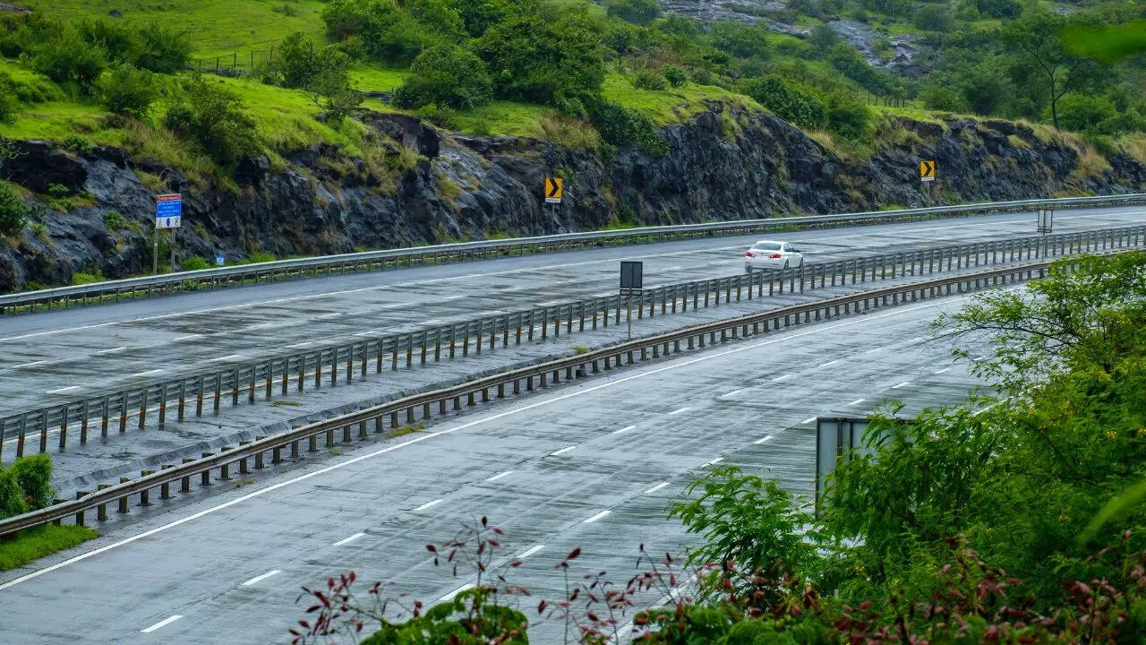 bihar first expressway Amas Darbhanga Expressway will pass through 19 ...