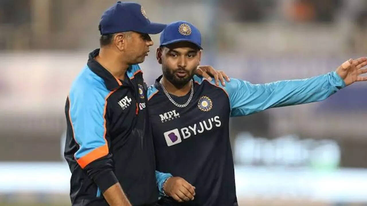 Rishabh Pant tells difference between Gautam Gambhir and Rahul Dravid coaching- ऋषभ पंत का बेबाक ...