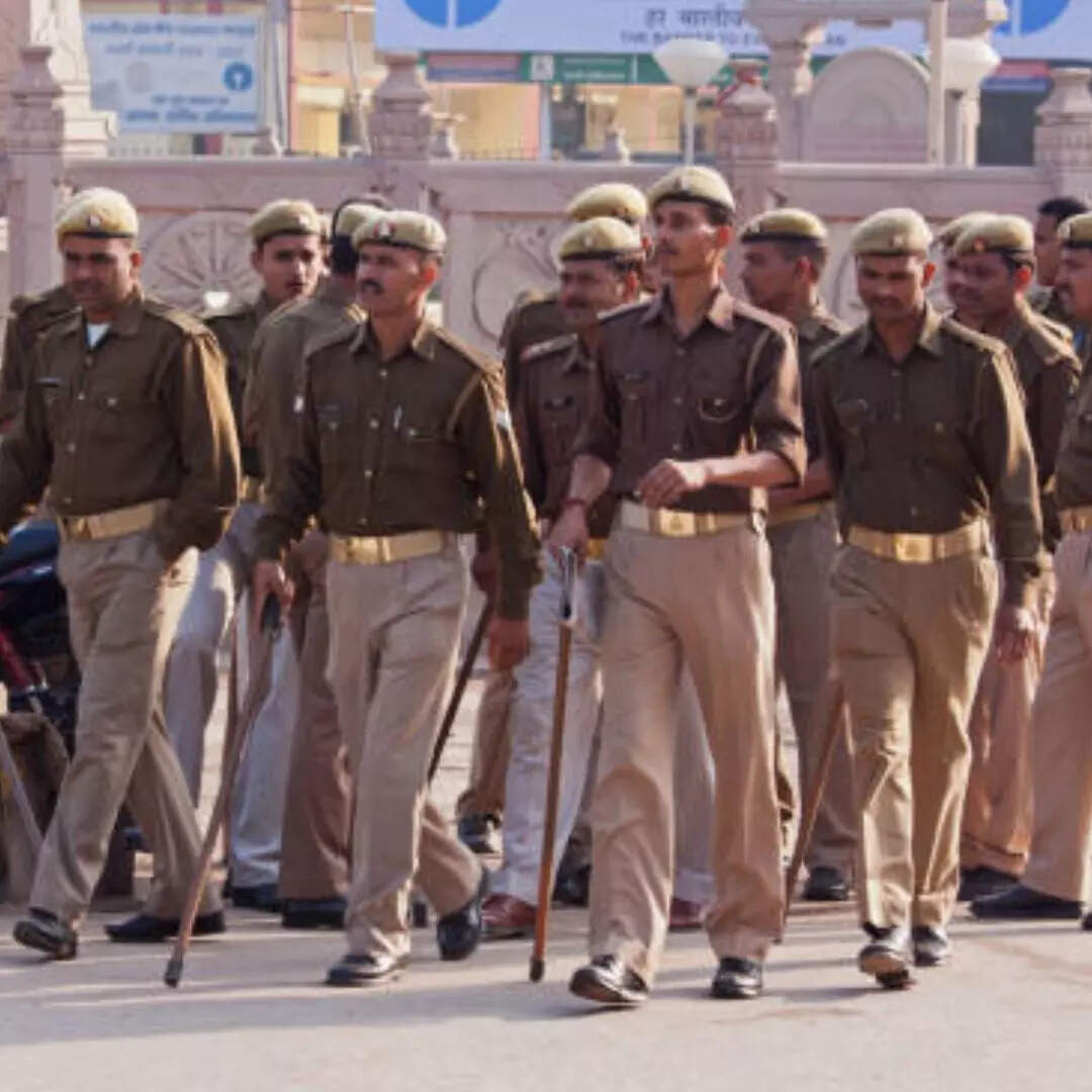 How Many Duty Hours Of Police Know Police Working Hours Time Salary ...