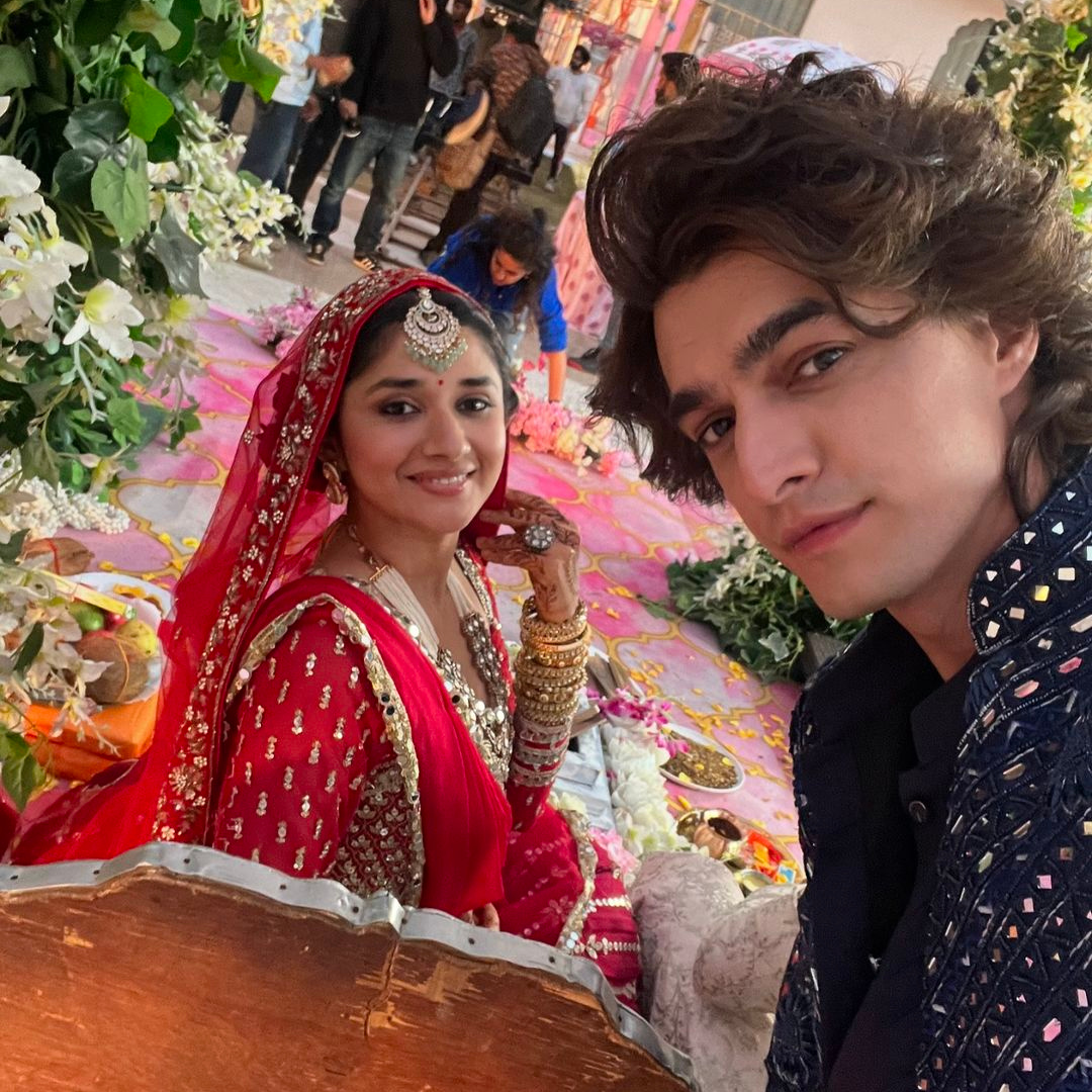 Mohsin Khan ने नायरा का हाथ छोड़ इस TV हसीना संग लिए 7 फेरे! तस्वीरें देख फैंस बोले ' शादी कब कर ...