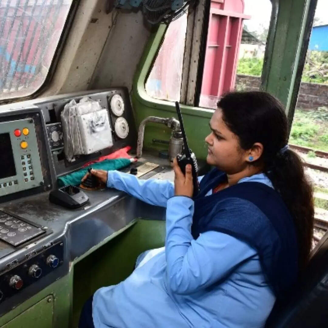 How To Become Train Driver Know Indian Railway Loco Pilot Salary ...