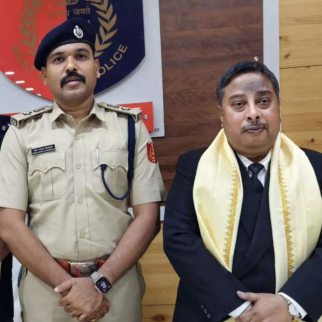 Success Story of IPS Umesh Ganpat 12th Fail Sold Milk on Cycle Know how ...