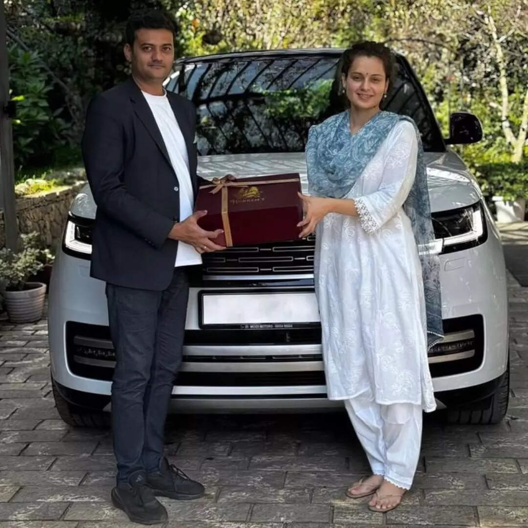 Bollywood Actor And BJP MP Kangana Ranaut Brings Home New Range Rover ...