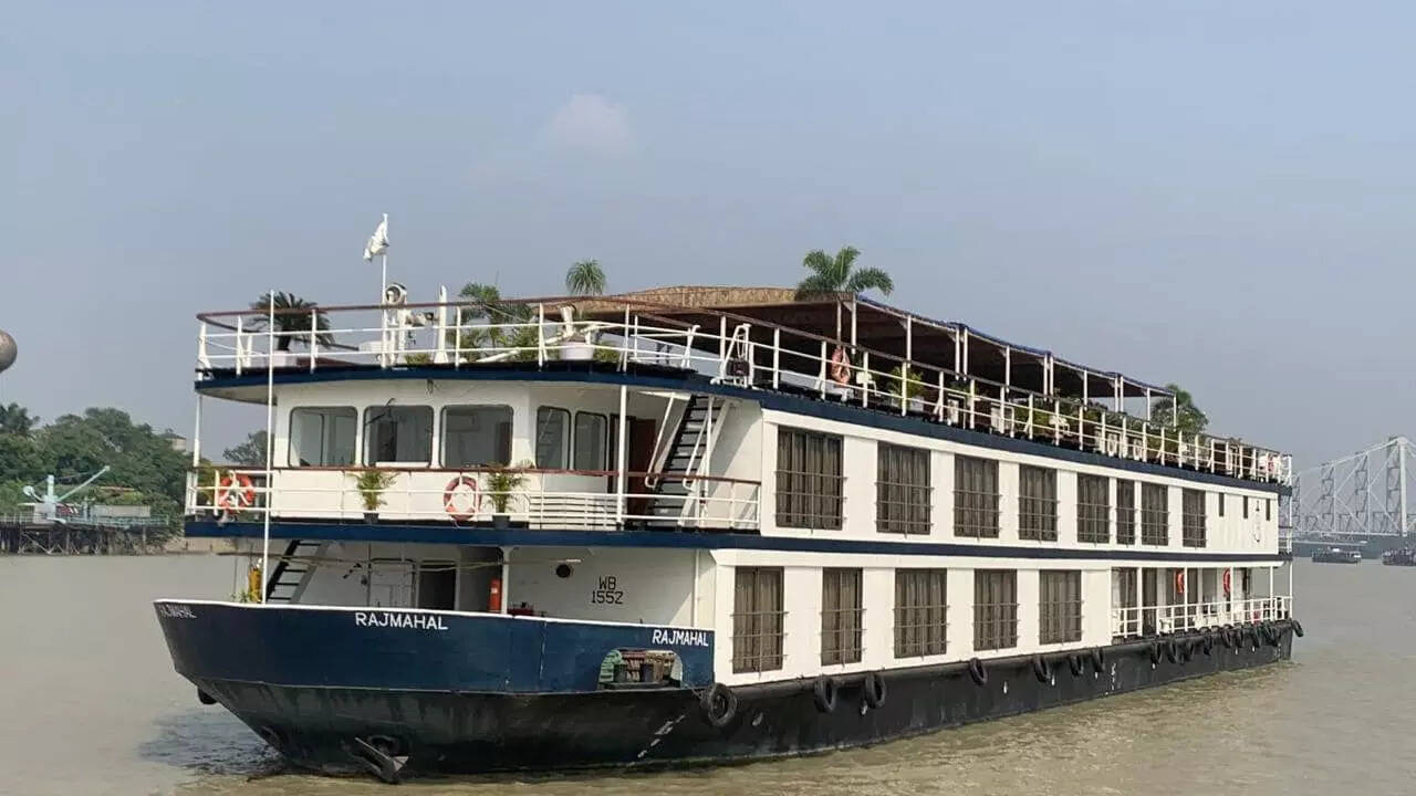 india longest waterway passes through three rivers 14 cities and 4 big ...