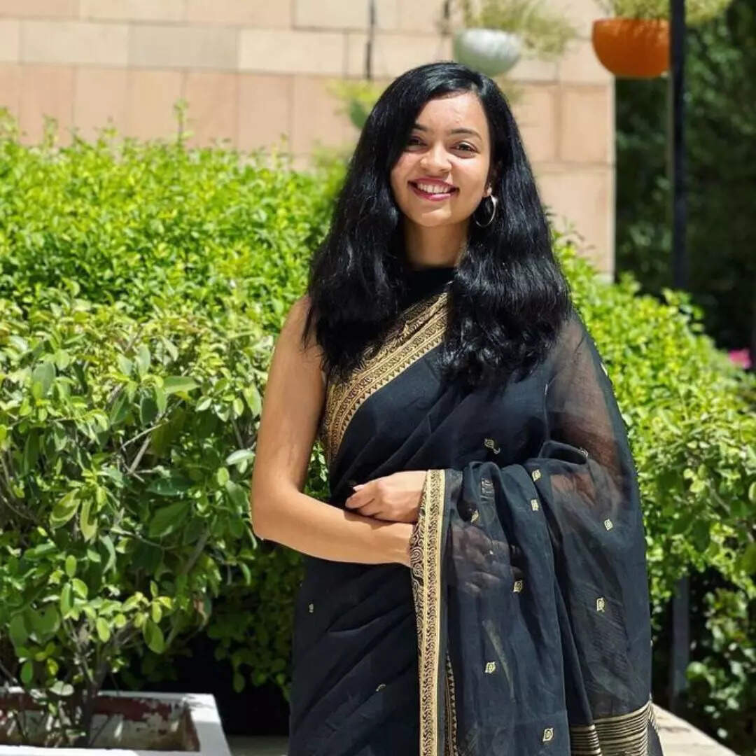 Success Story of IFS Apala Mishra Cracked UPSC Without Coaching Record ...