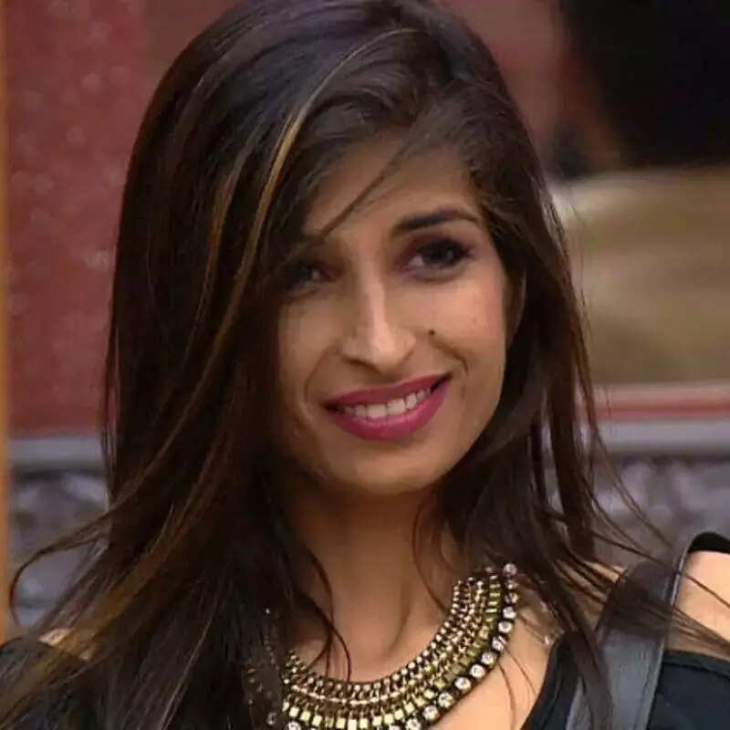 Bigg Boss 18: अपने आगे बिग बॉस को पांव की जूती समझते थे ये सितारे, ढीट ...