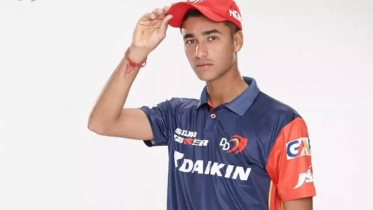 Abhishek Sharma to Riyan Parag Five Youngest Player to make Debut in ...
