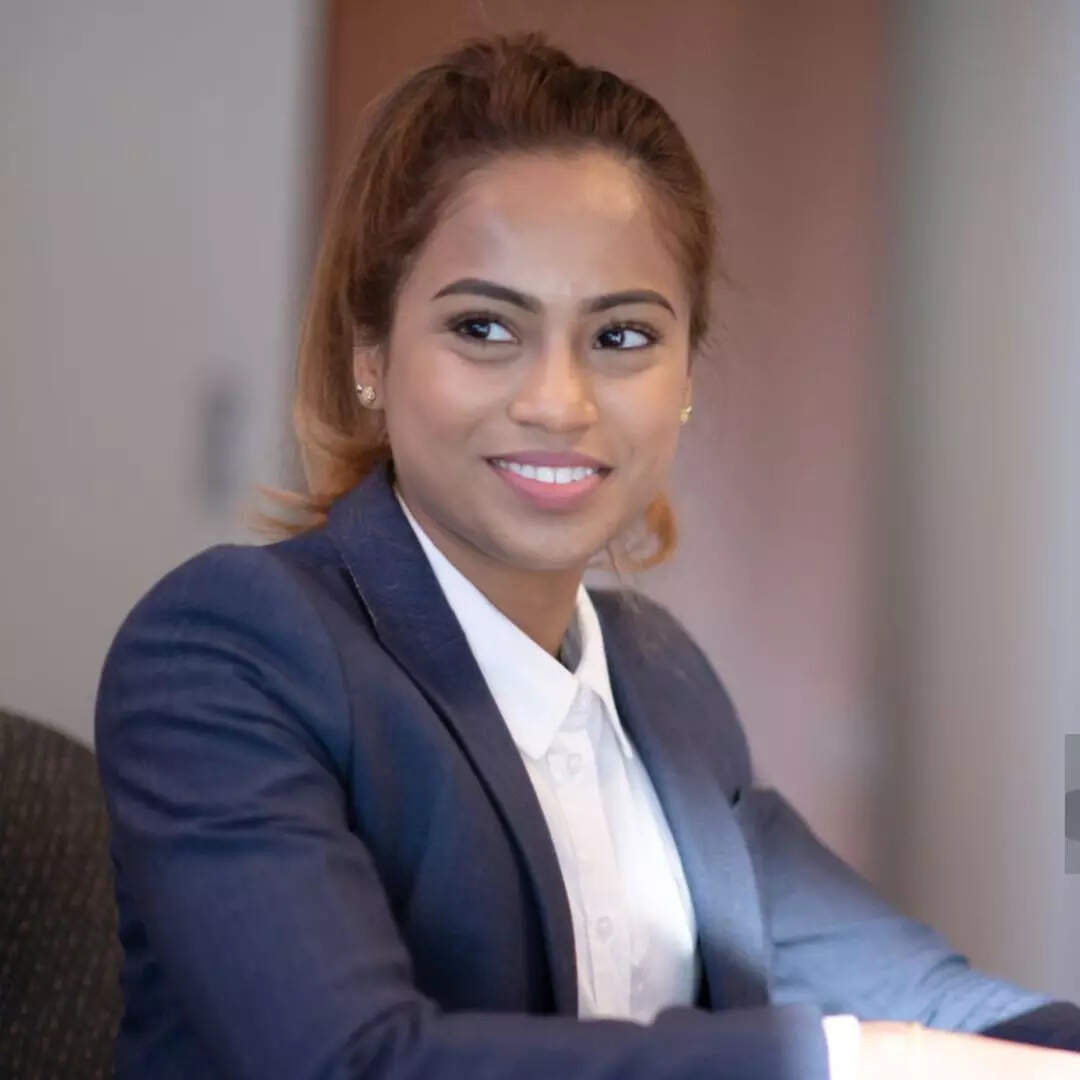 How to Become Advocate in Supreme Court What is AOR Exam Salary of SC ...