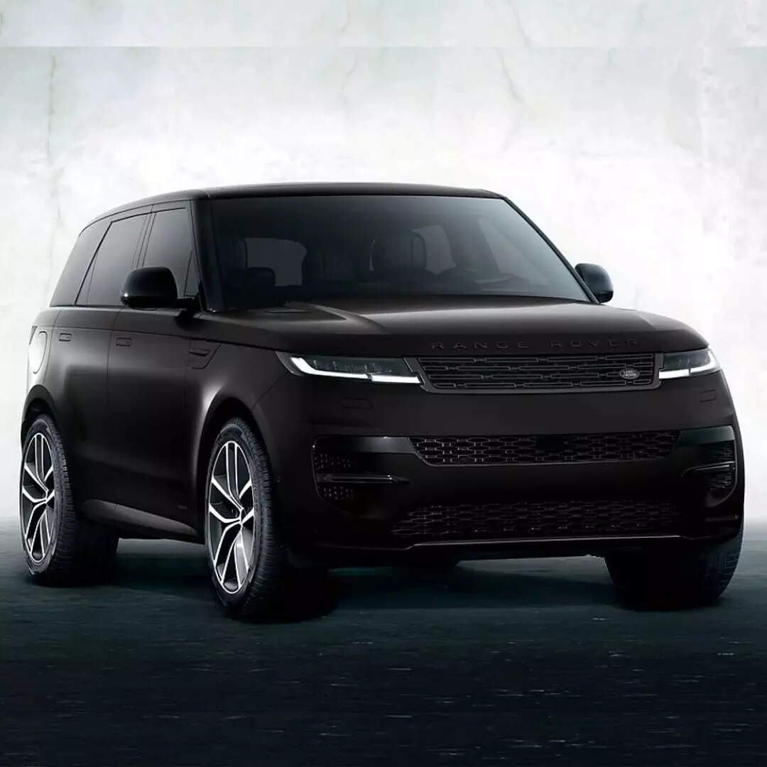 Hardik Pandya Added New Range Rover Sport SUV In His Luxury Car Garage