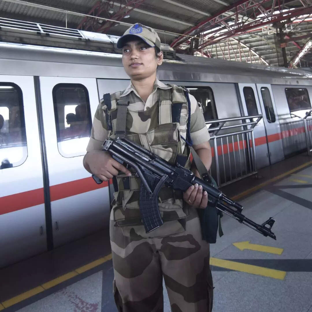 CISF First Women Battalion Established CISF Lady Commando will Protect ...