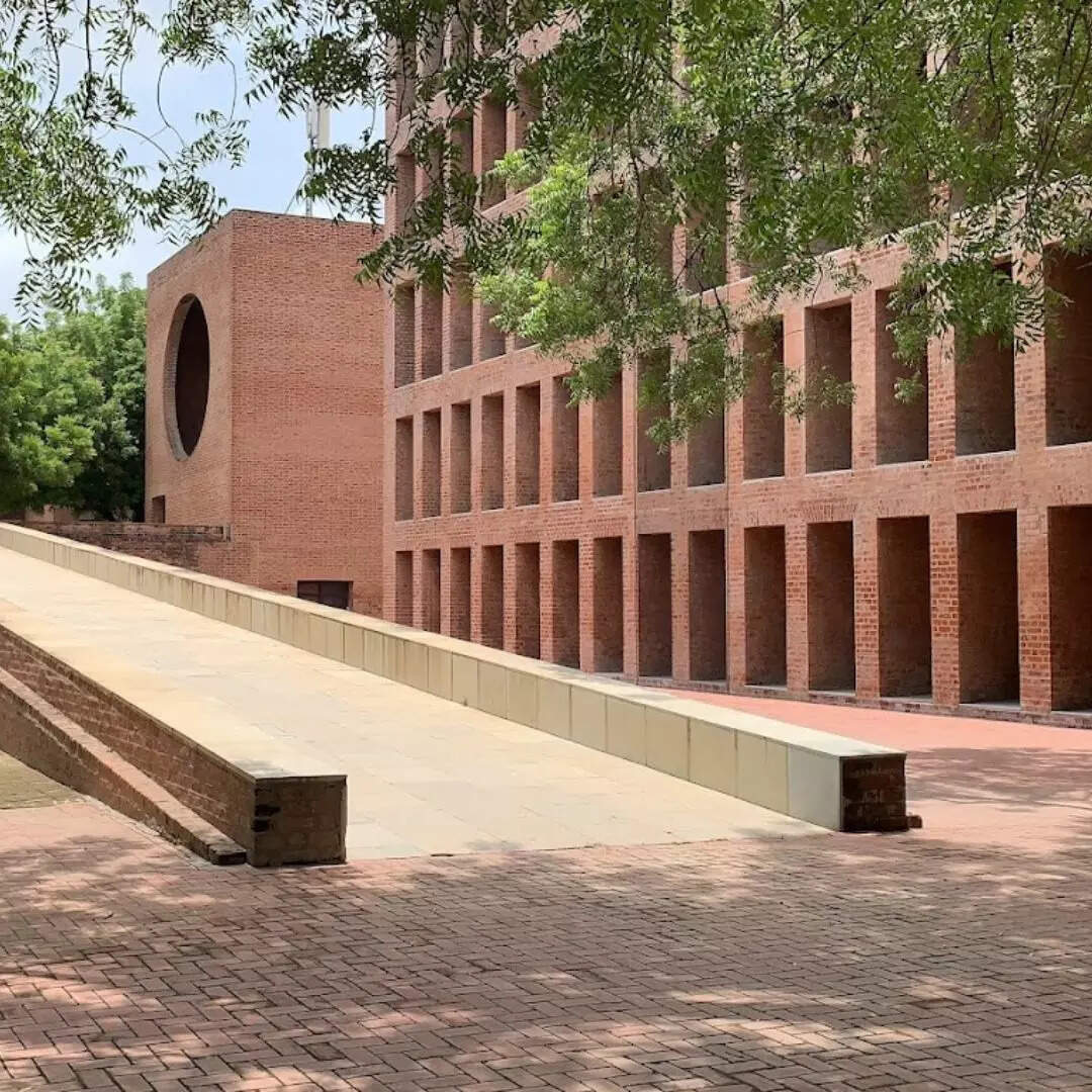 Which Company Gives Most Job Placement Offers in IIM Ahmedabad to MBA ...