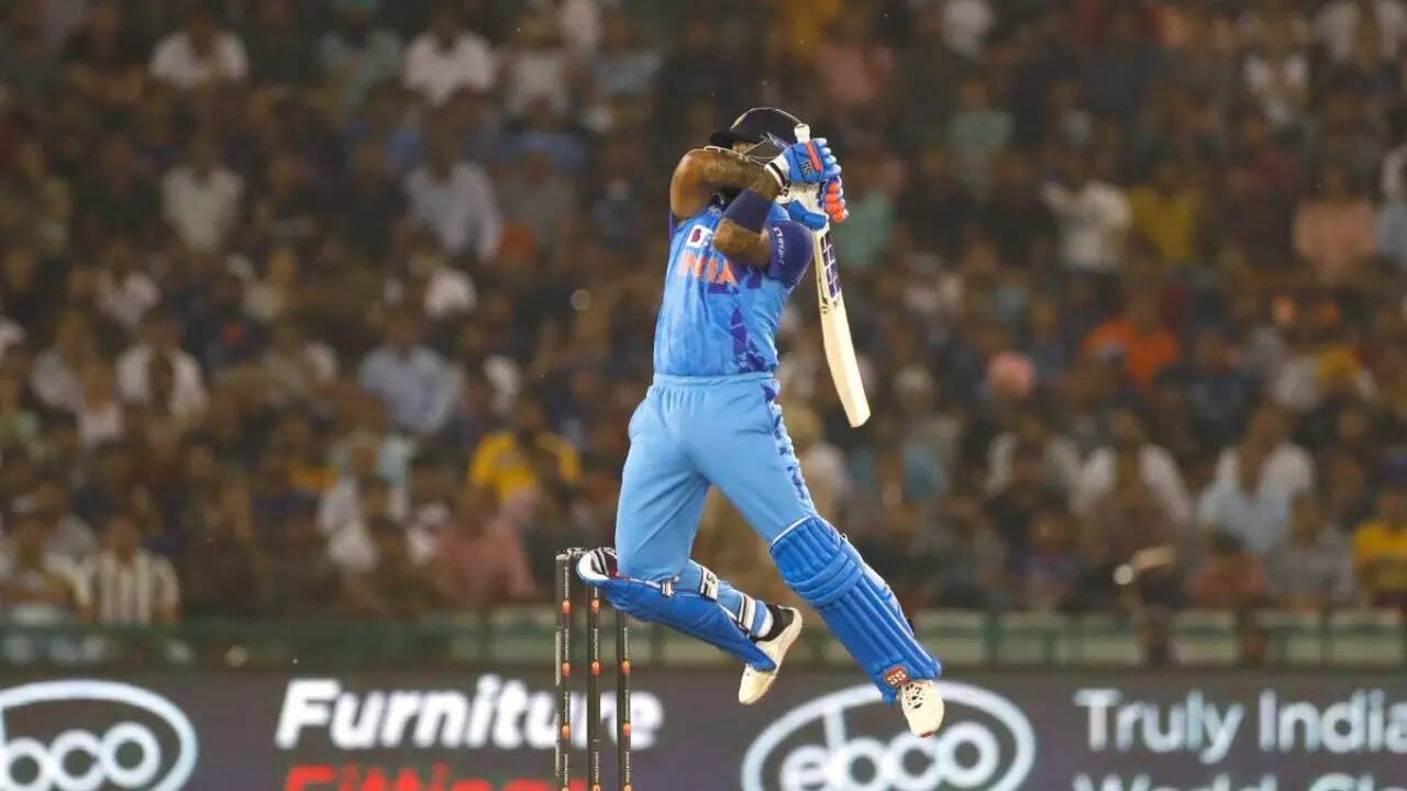 Rohit Sharma To Nicholas Poora Five batsmen who hit most six in T20 ...