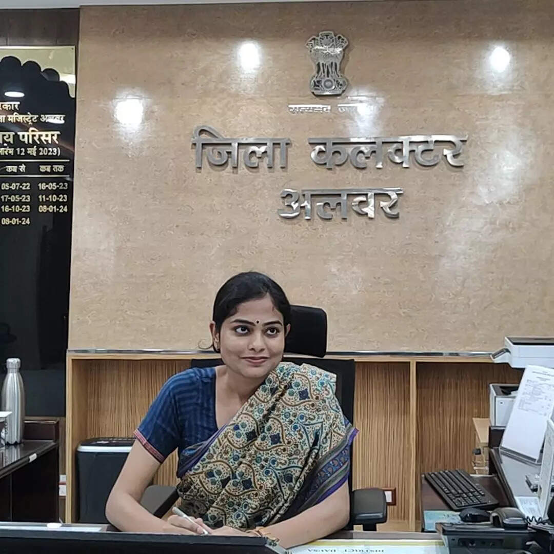 Tina dabi's friend ias artika shukla district collector of alwar gets ...