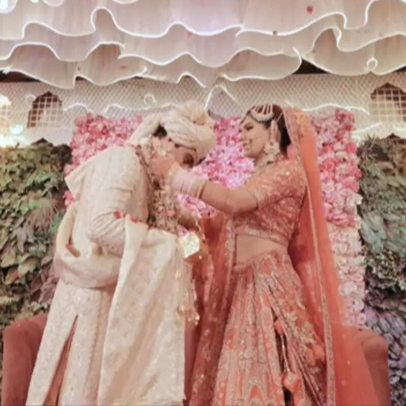 Harshad Arora-Muskaan Rajput ने सात फेरे लेकर मुकम्मल की मोहब्बत, फैंस ...