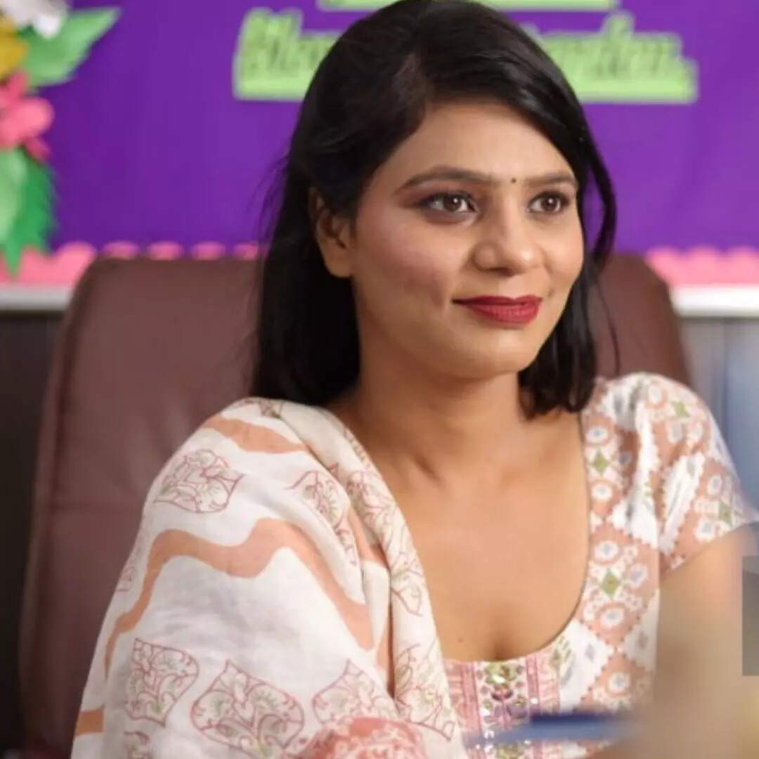 How to Become Lekhpal in UP Which Exam is for UP Lekhapl Bharti Salary ...