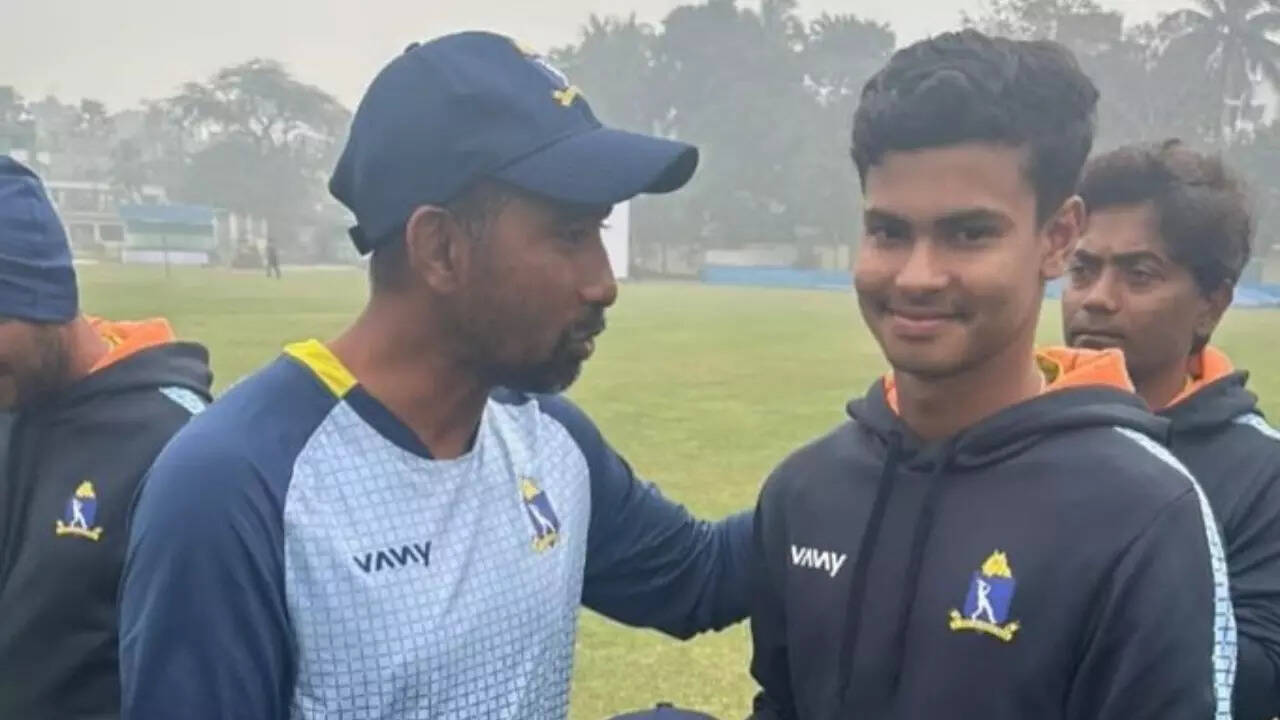 Who is Ankit Chatterjee breaks Sourav Ganguly Record of youngest debutant in Ranji Trophy for ...