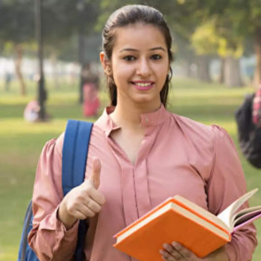 What Is The Difference Between BBA And BMS Know Which Is Best Career ...