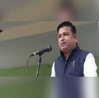 मैनपुरी में किसका चलेगा जोर, बीजेपी की तरफ से चर्चा में ये नाम | देश ...