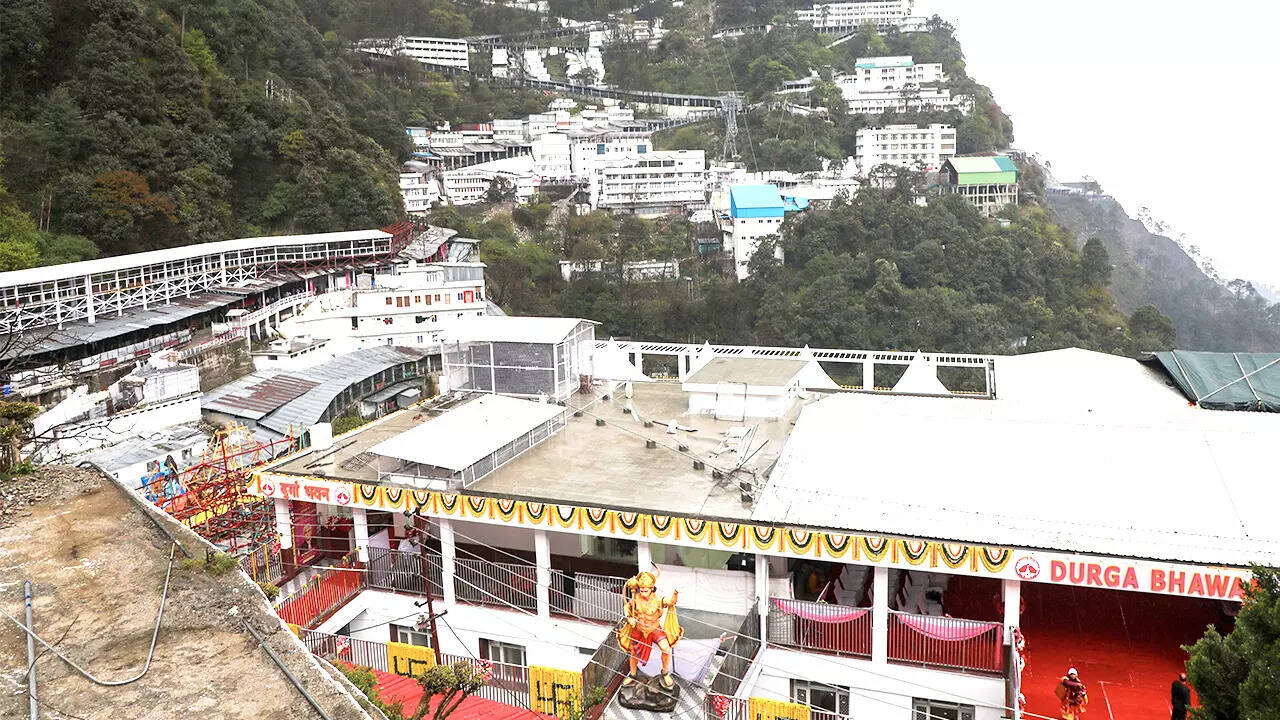 durga bhavan vaishno devi: durga bhavan vaishno devi photos, maa ...