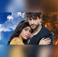 shalin bhanot and eisha singh bekaaboo latest promo trend on social ...