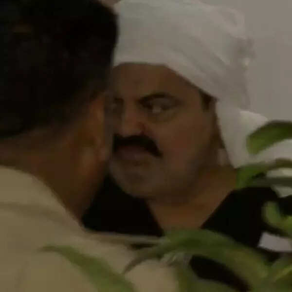 Story of Highschool fail Atique Ahmed who became Politician from Mafia: who is atique ahmed ...