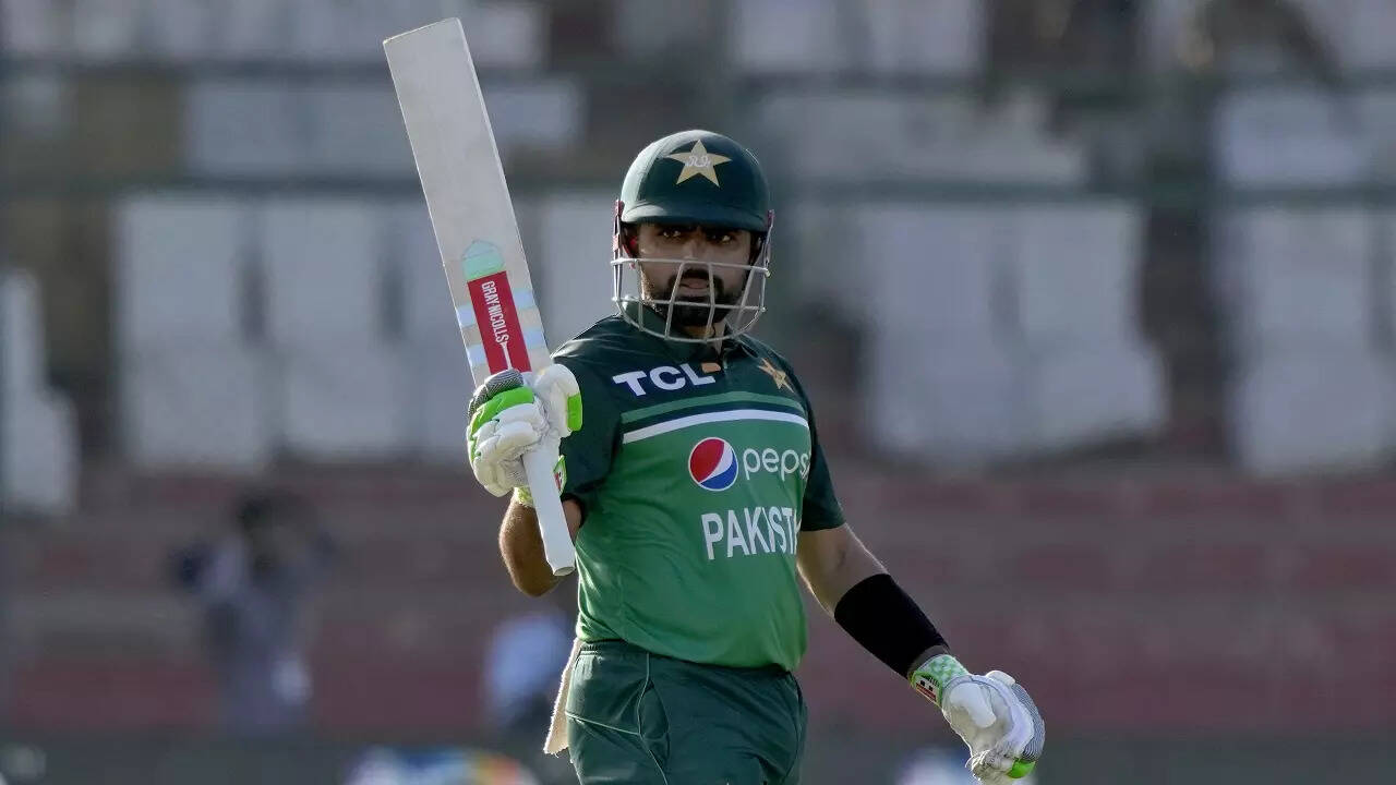 Pak Vs Nz 4th Odi Babar Azam Becomes Fastest Ever To Complete 5000 Runs
