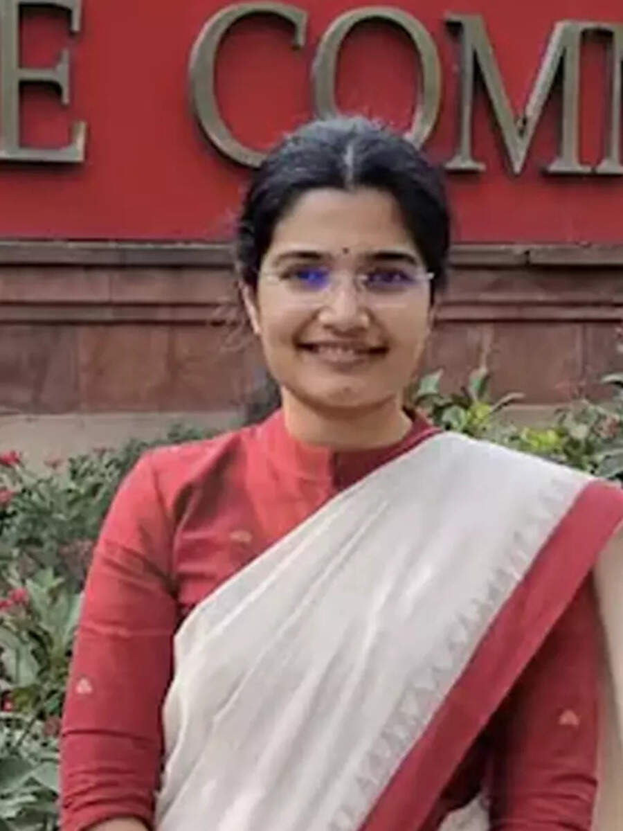 पिता जिले के कप्तान और बेटी बनी कलेक्टर, जानें कौन हैं UPSC टॉपर Uma ...