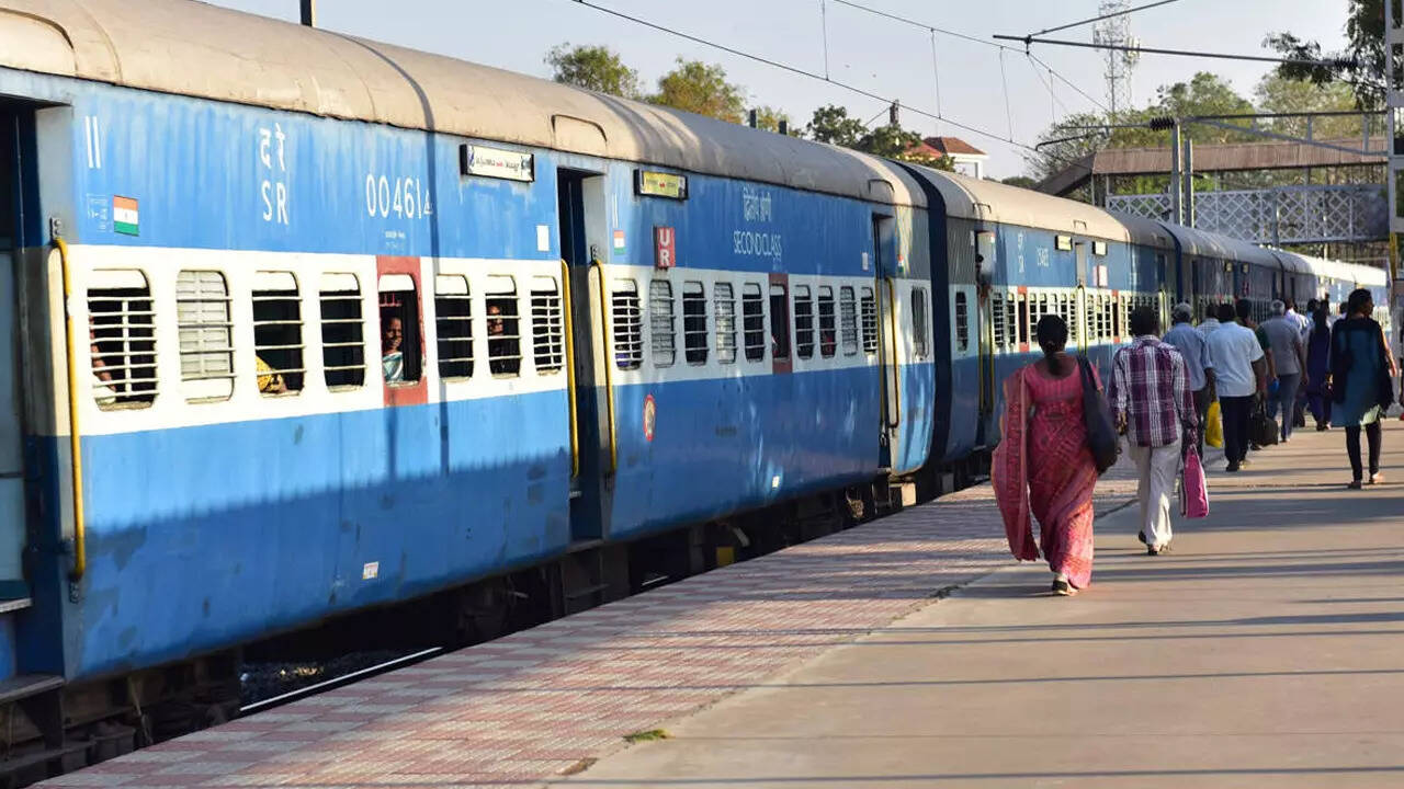 Punjab Mail completes 111 years, India's fastest train was in British ...