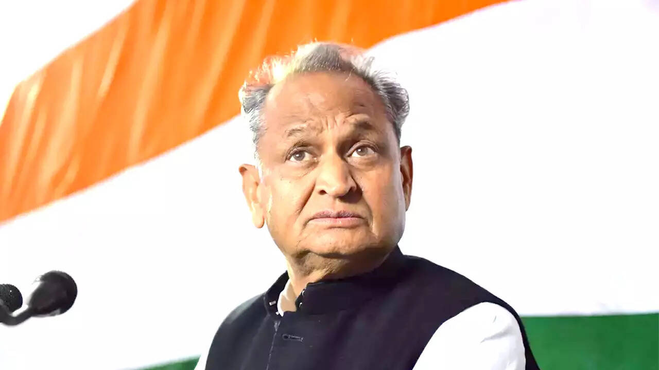 Rajasthan CM Ashok Gehlot Threw The Mic Toward Barmer DM In A Program BJP said He Gets Very ...