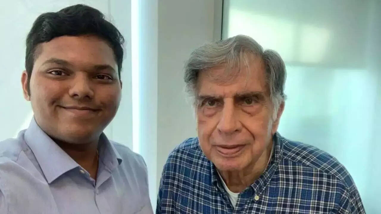 Generic Aadhaar CEO Arjun Deshpande Is World Youngest Entrepreneur ...