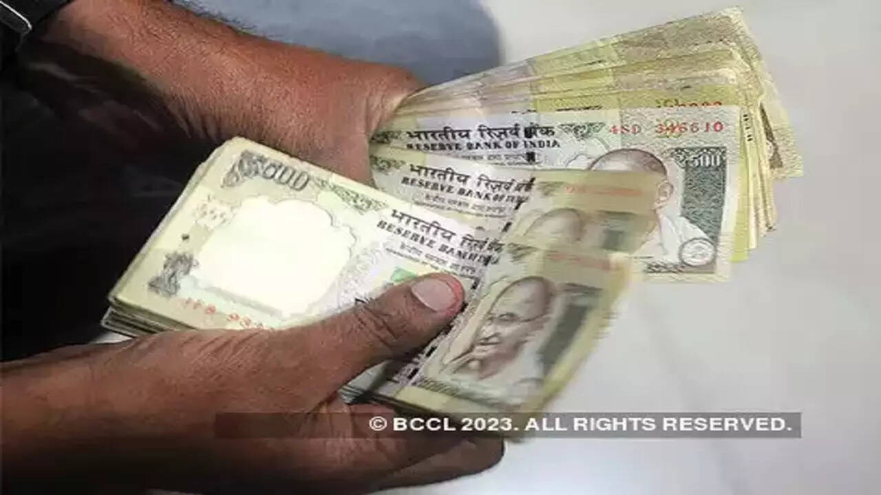 RBI Governor On 500 And 1000 Rupees Note:rbi governer give big ...