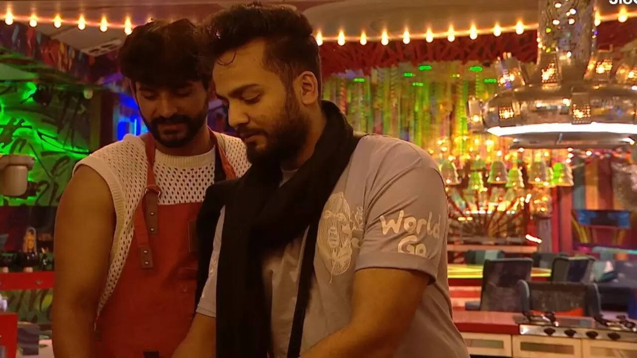 Bigg Boss OTT 2: elvish yadav calls fukra insaan aka abhishek malhan the real winner of bb ott 2 ...