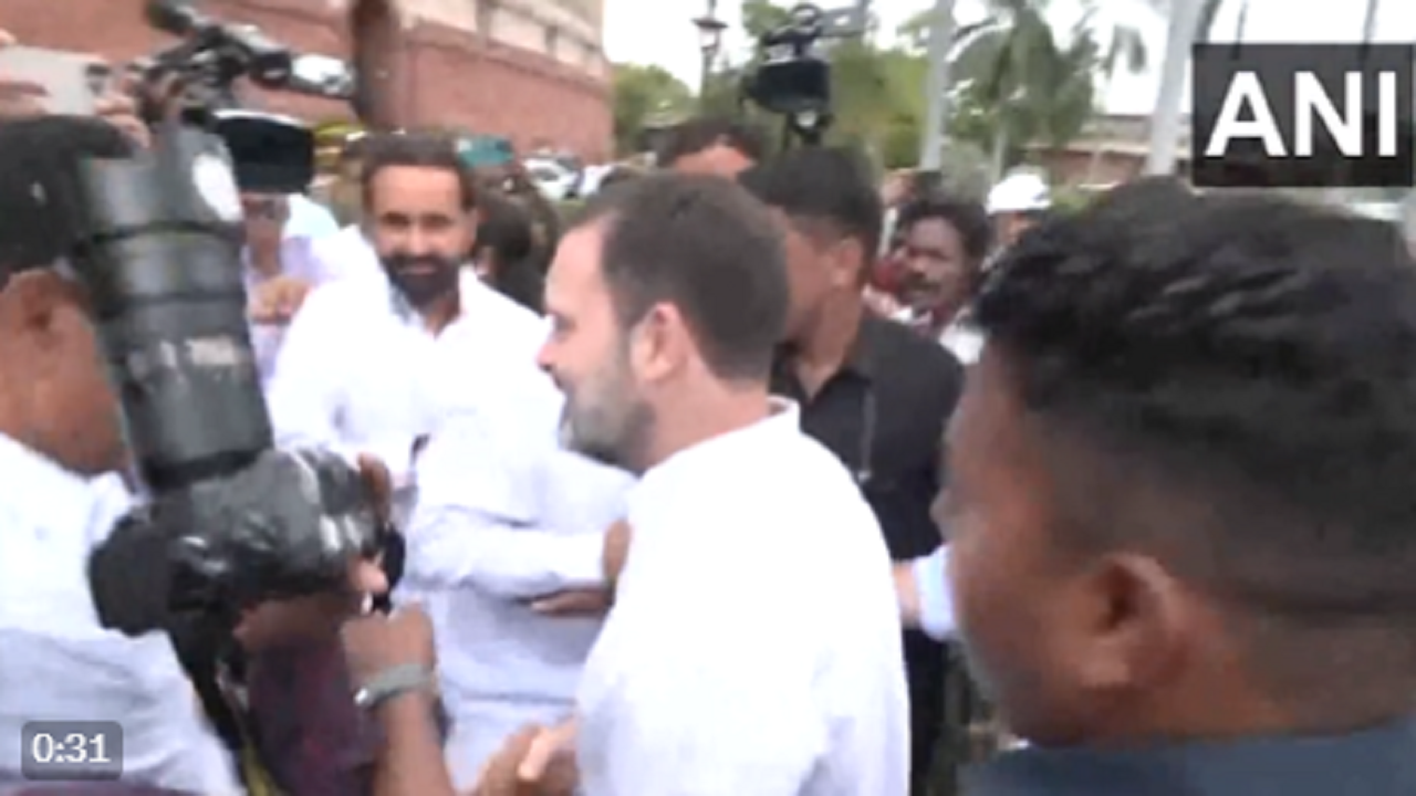 Congress MP Rahul Gandhi Arrives Parliament Party Leaders Welcomes Him ...