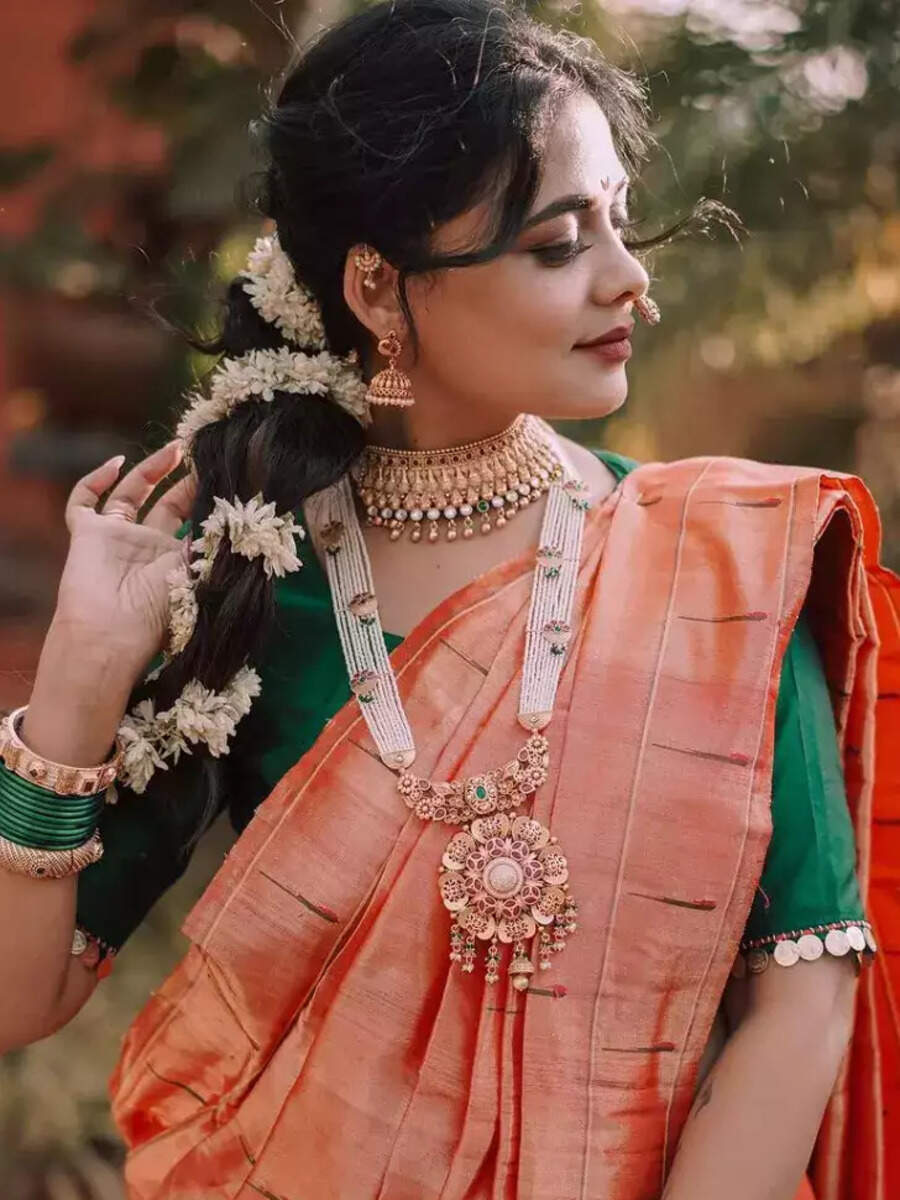 Prarthana Behere royal look in Nauvari saree - नेसली मी नऊवारी ...