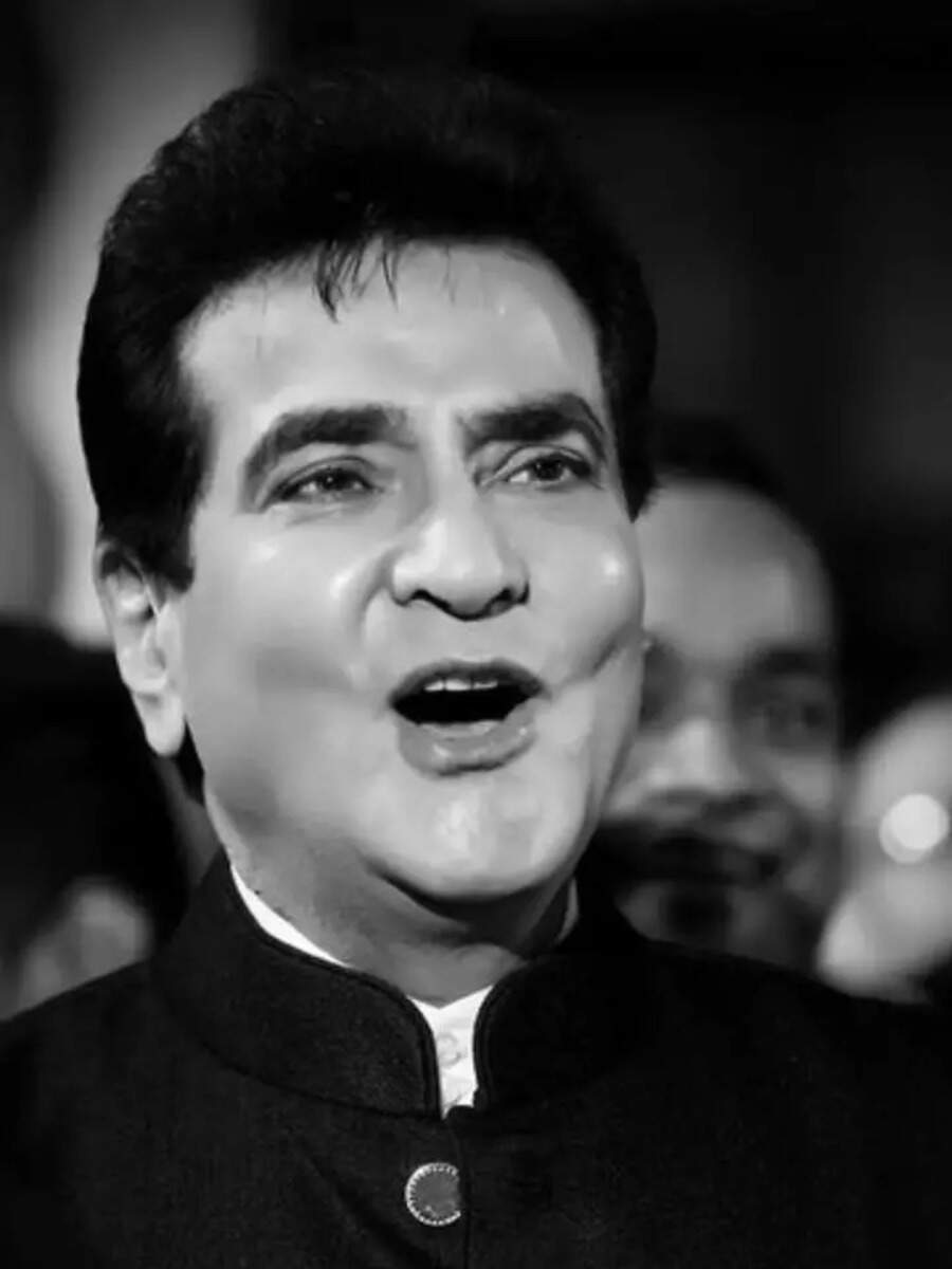 Bollywood Actor Jeetendra Fit at 81 Age Eating Cow Ghee | Times Now ...