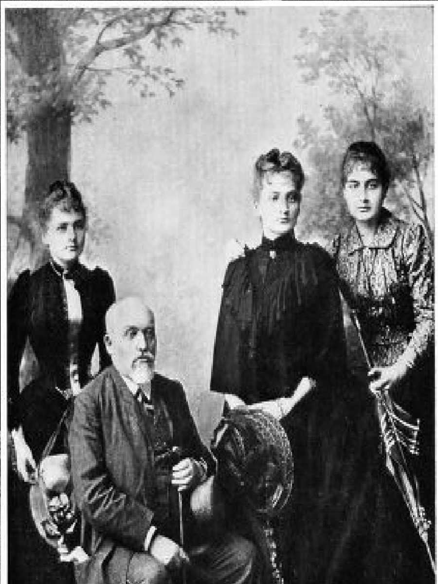 Meet the family where Everyone is Nobel Prize winner | Times Now Navbharat