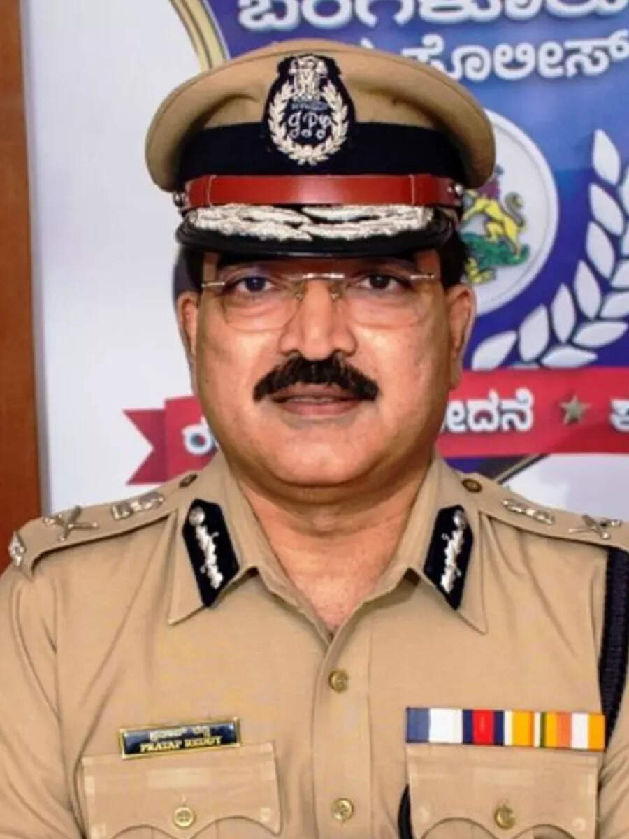 Police Rank list Post Name From Constable SI to SSP And DGP UP Police ...