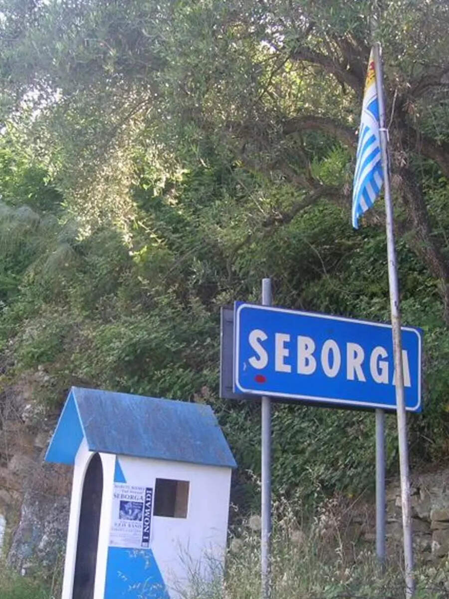 Seborga italy is world smallest country live only 300 people अजब: देश ...